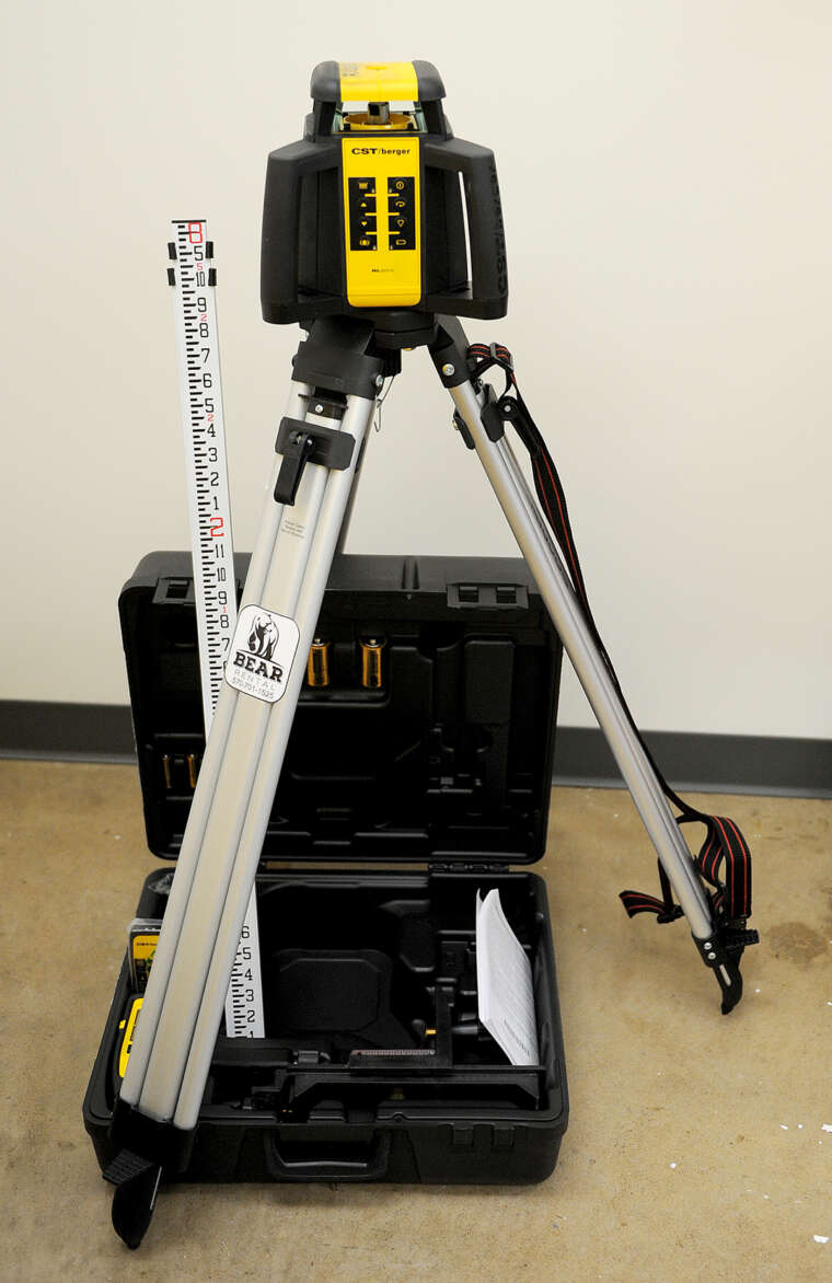 Horizontal/Vertical Rotary Laser Rental - Bear Rental