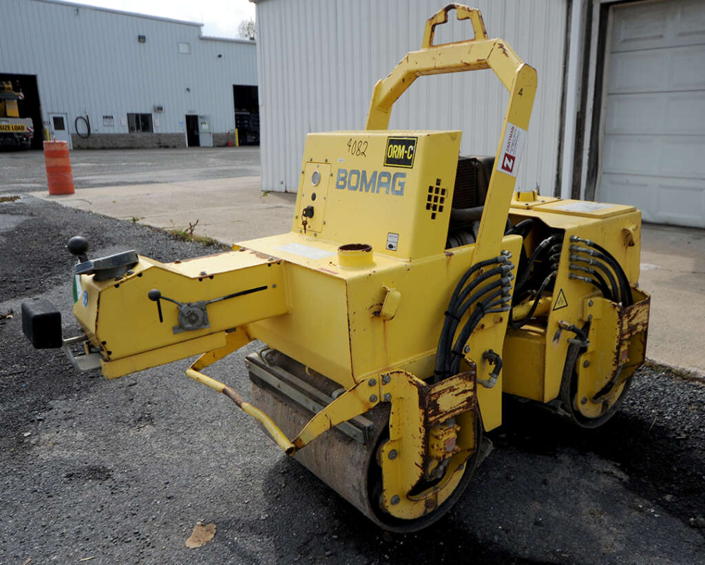 Bomag Asphalt Roller Rental - Bear Rental